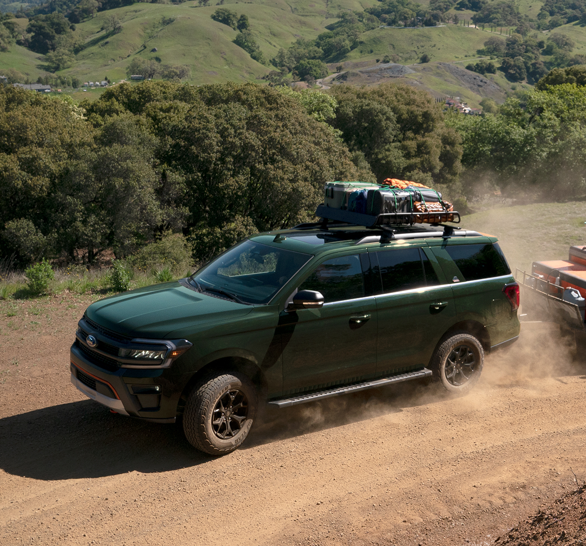 2024 Ford Escape vs 2024 Ford Explorer | SUV Dealer in Sacramento