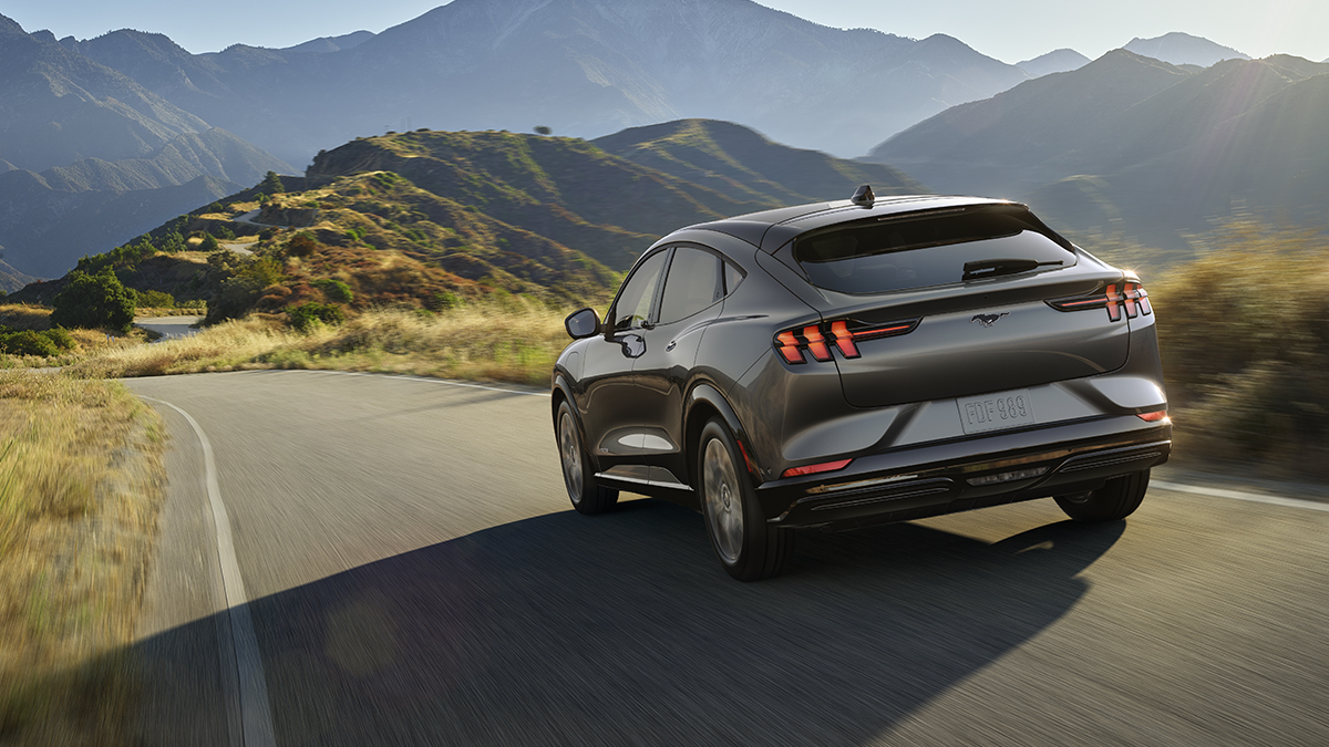 2024 Ford Mustang vs 2023 Ford Mustang Mach E | Auto Dealer