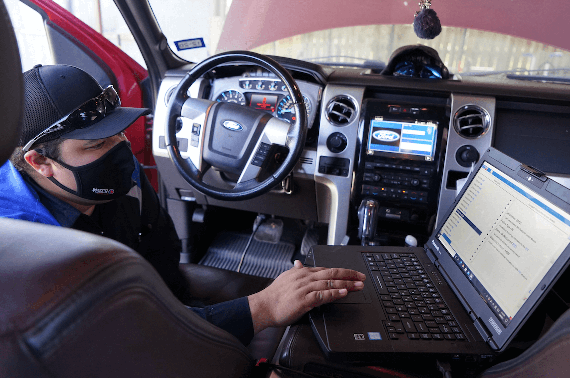 Ford Service, Auto Repairs in Edinburg, near McAllen, TX - Hacienda Ford