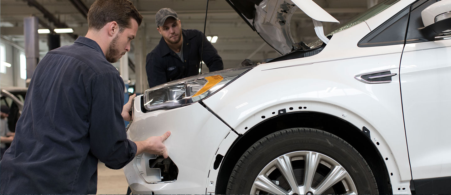 Ford Collision Center & Auto Body Repair - Matthews-Currie Ford